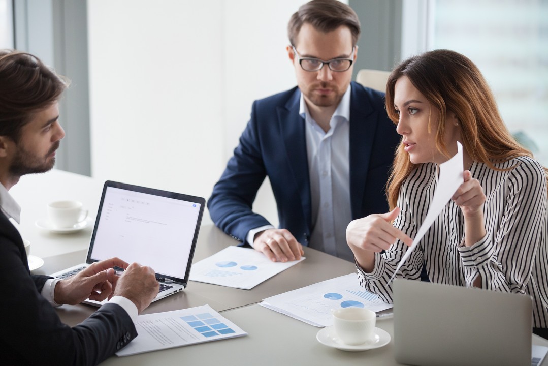 Top Customer Communication Tips: How To Stay In Touch And Build ...